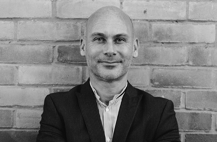 Orluna | Beautifully lit