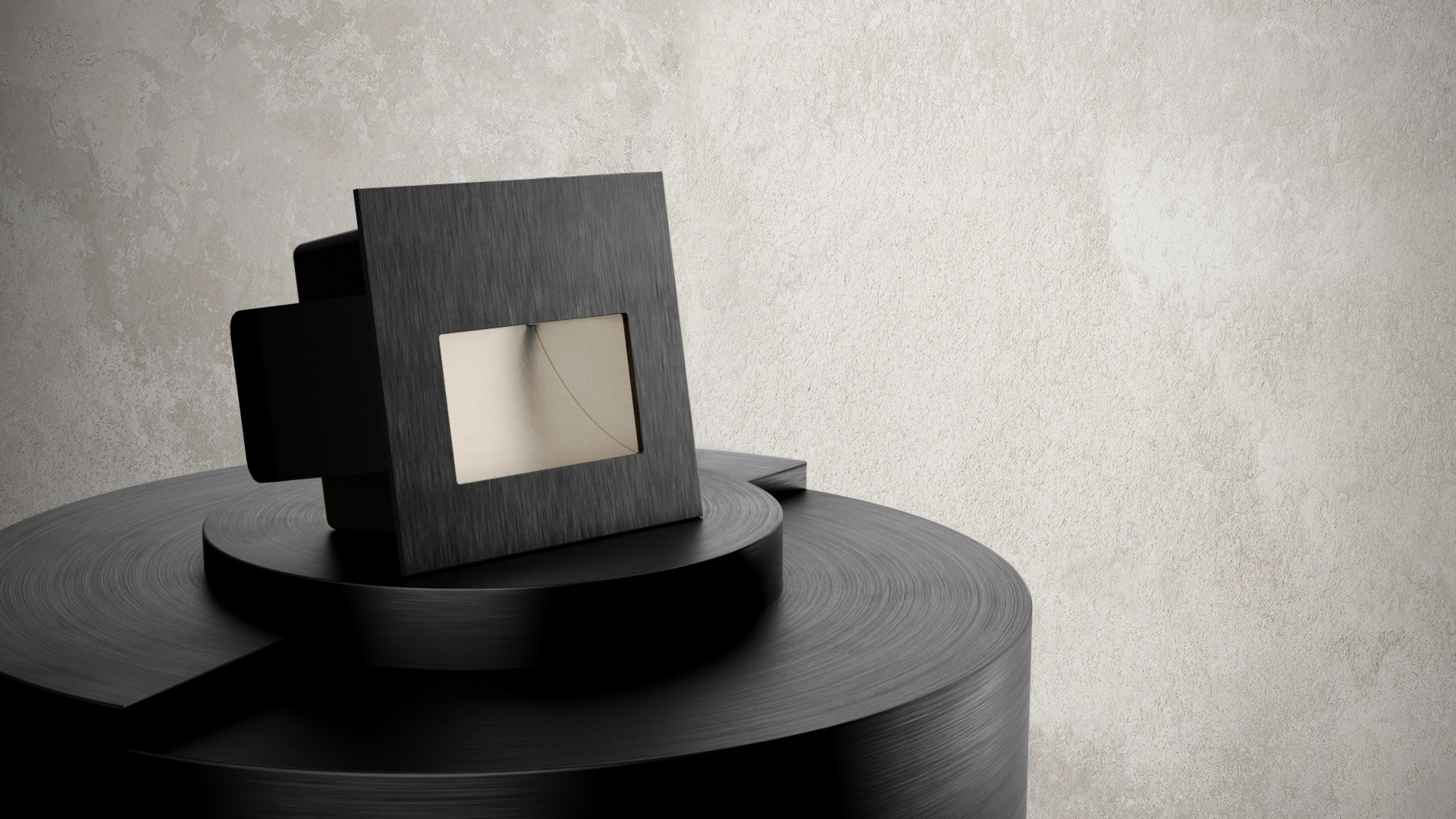 Orluna | Beautifully lit